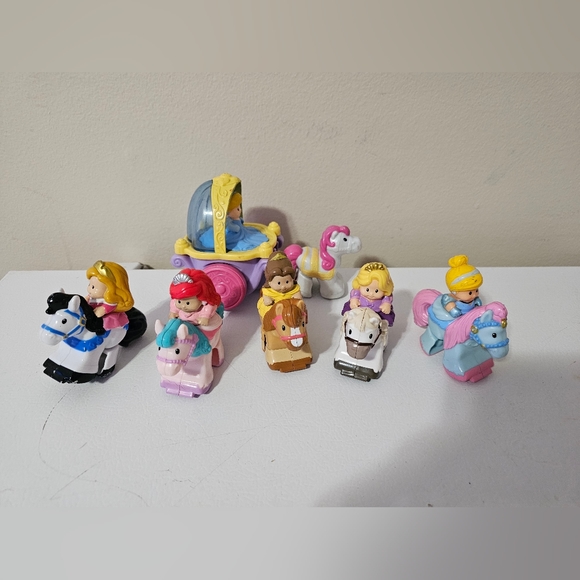 Fisher-Price | Toys | Fisher Price Little People Klip Klop Figures Set ...